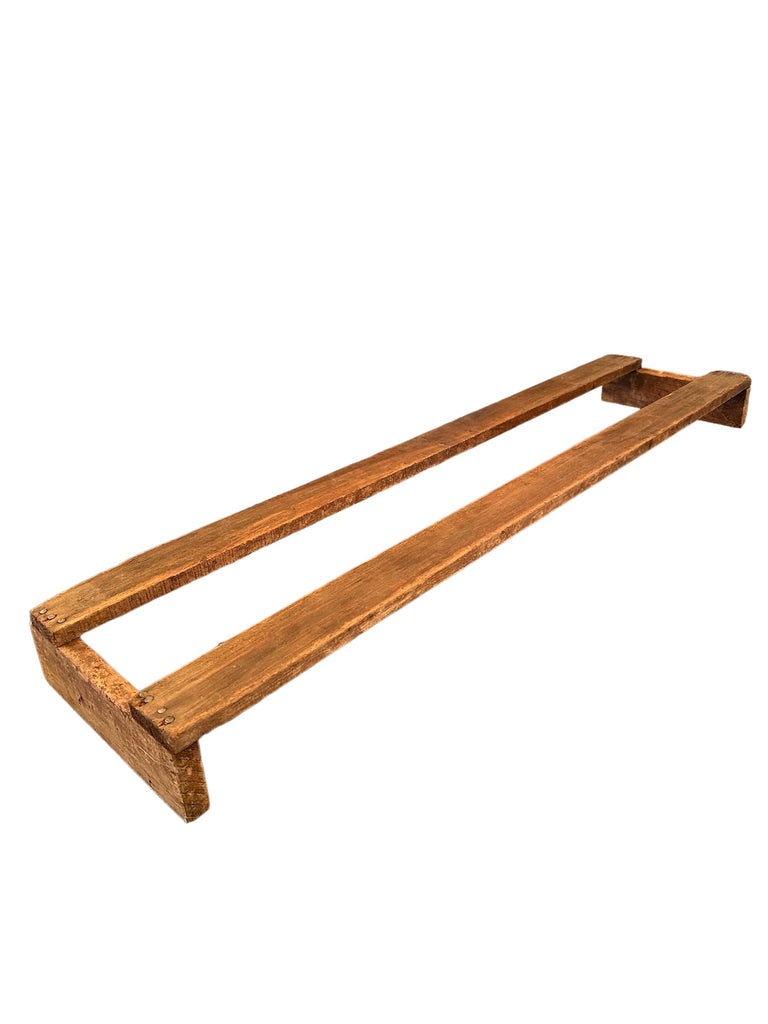 Small Gallery Easel – FOUND